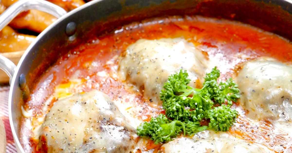 Cheese-Stuffed Simmered Hamburg Steak with Tomato Sauce | Tokyo Recipes ...